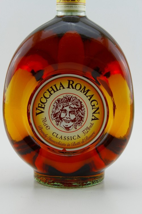 Vecchia Romagna classica 37% vol. Brandy | Karadarshop.com