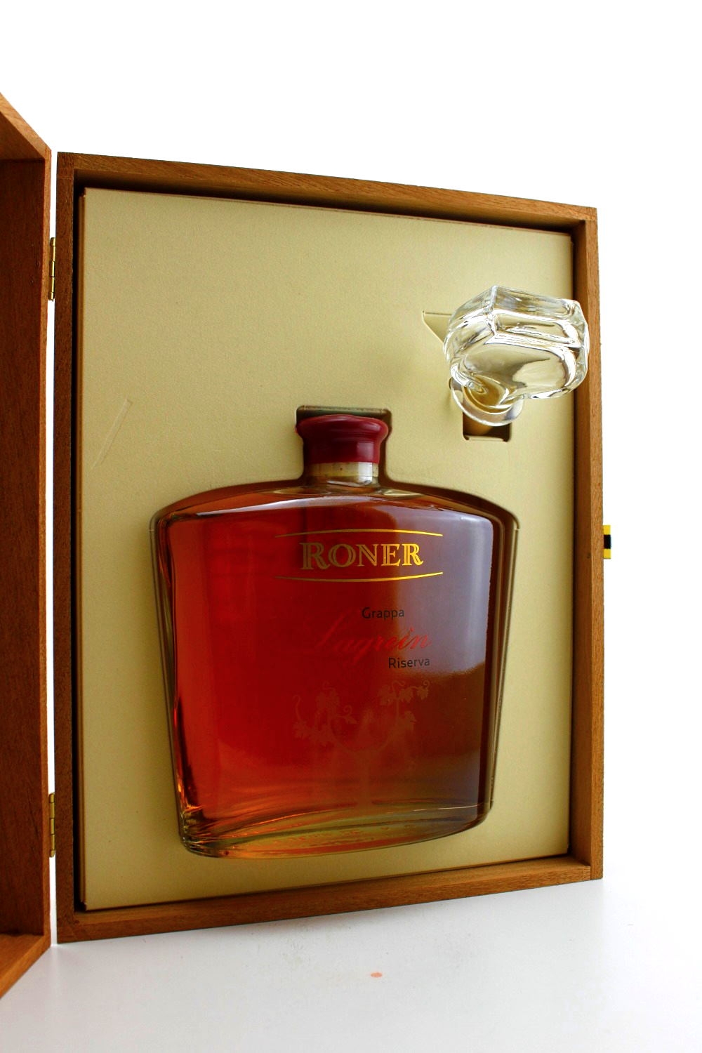 Grappa Lagrein Riserva 40% vol. Brennerei Roner | Karadarshop.com